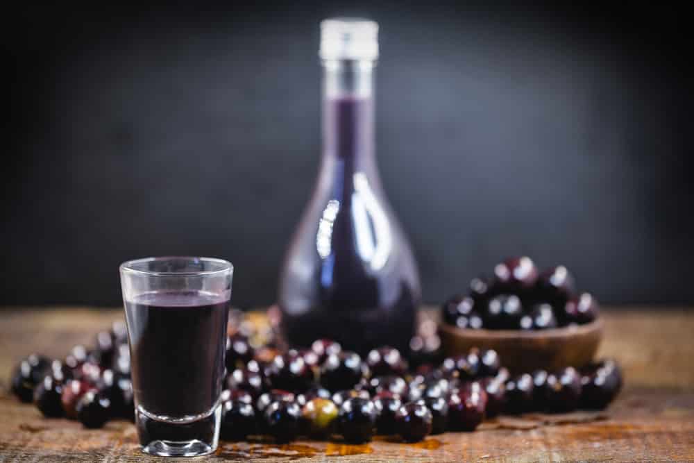 Licor de jabuticaba cozido - Minhas Receitas